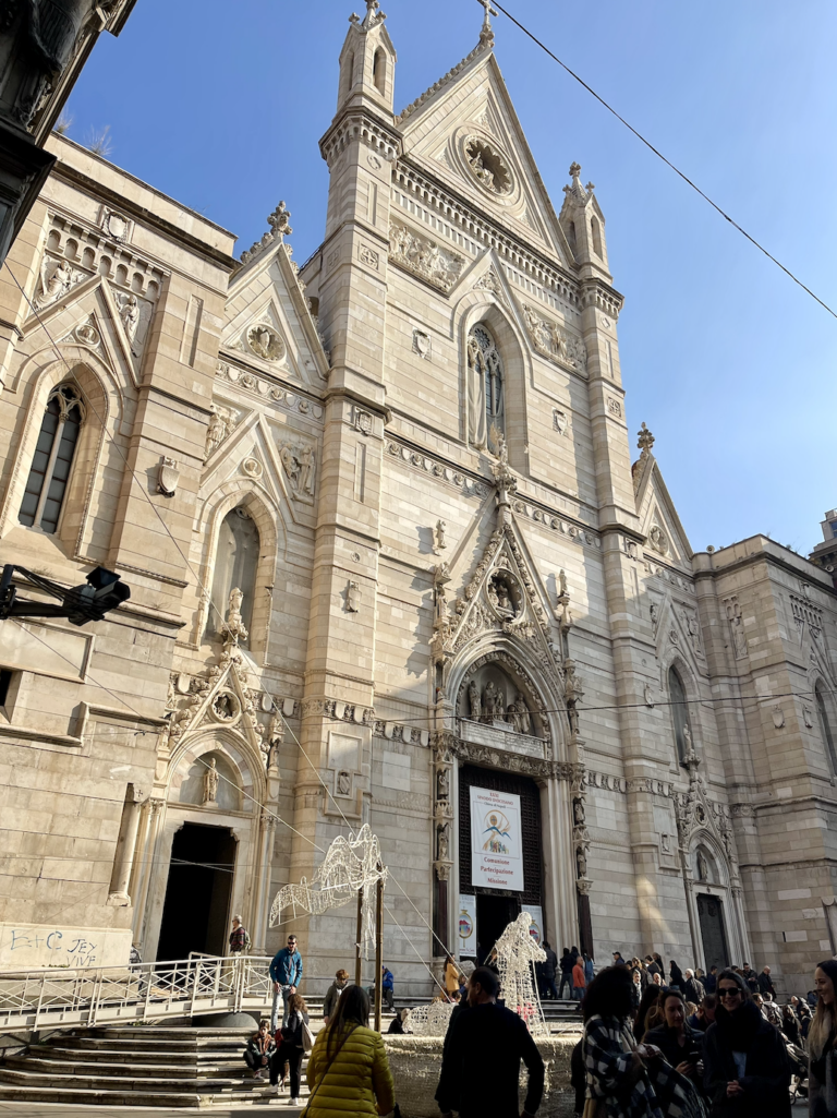 Perfect One-Day Naples Itinerary: Top Sights & Eats
